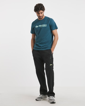 Snowdonia Chest Logo T-Shirt | Jacamo